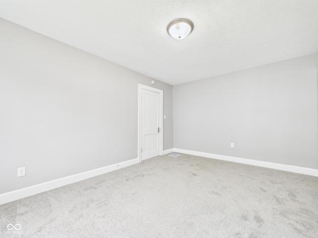 1525 Noble St, Anderson, IN 46016 | MLS #22093