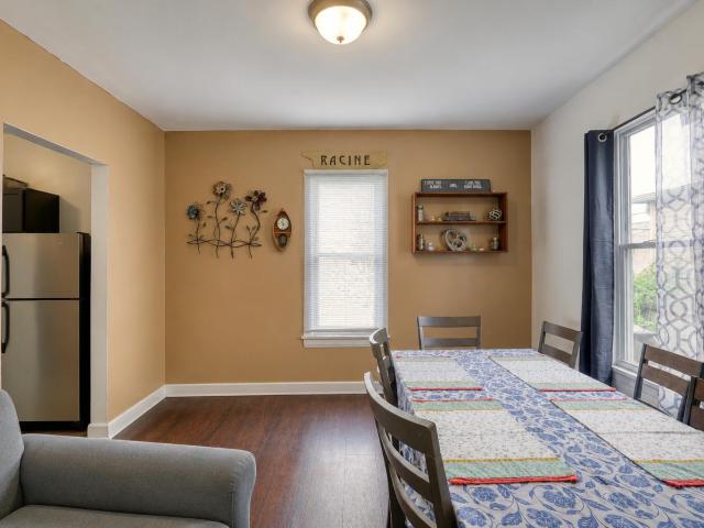 1525 Owen Ave