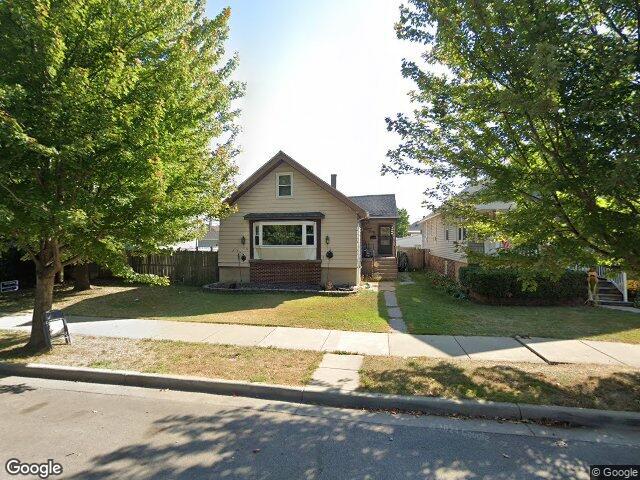 1525 Atchison Ave, Whiting, IN 46394