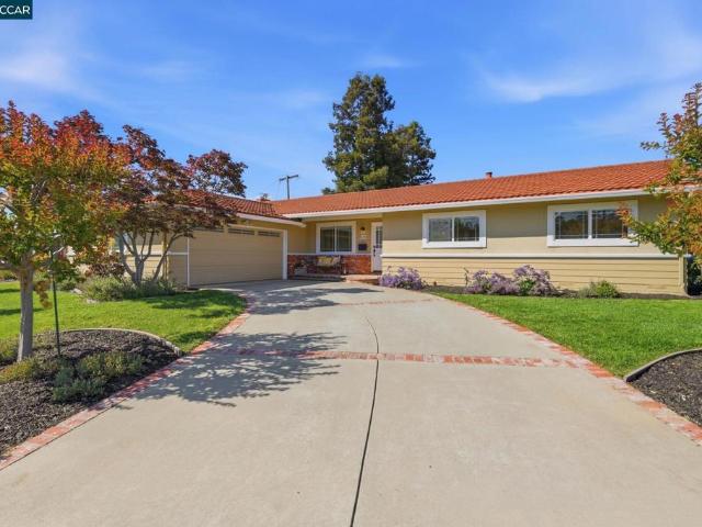 1525 American Beauty Dr