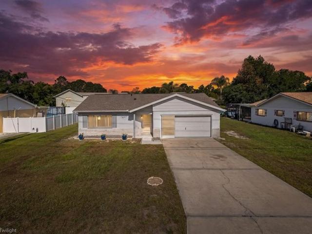 1525 Bishop Rd, Spring Hill, FL 34608