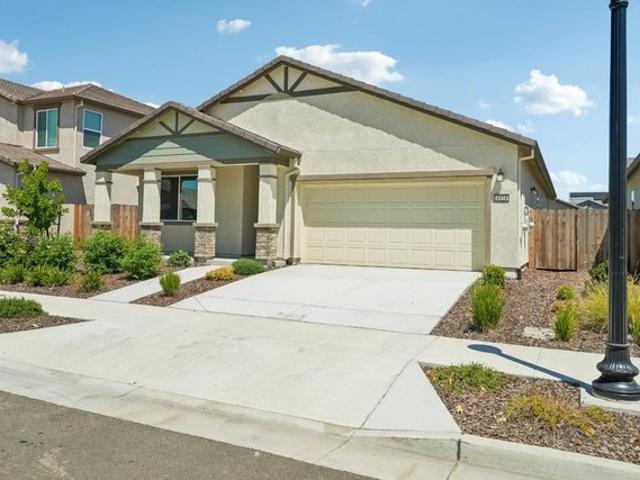 1525 Carp Way, Sacramento, CA 95832