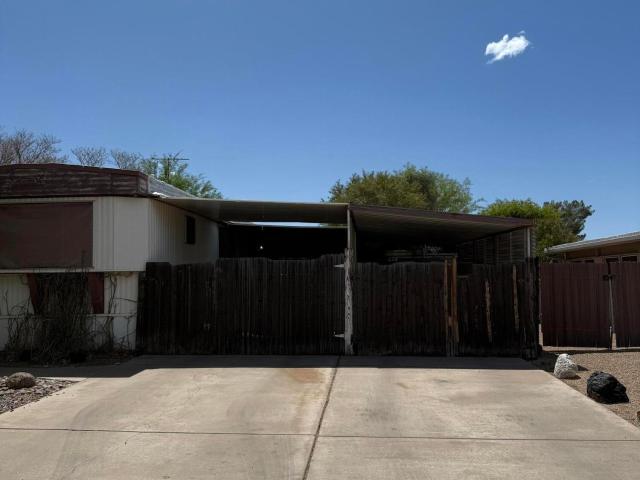 1525 e angela drive