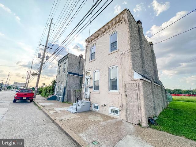 1525 Federal Street