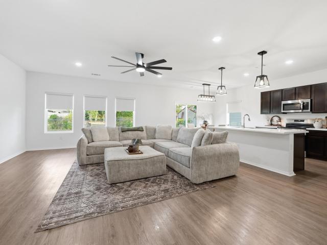 1525 Parsifal Lane