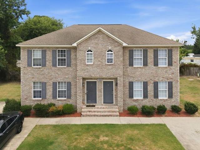 1525 Pine Brook Ct Unit B, Greenville, NC 27858