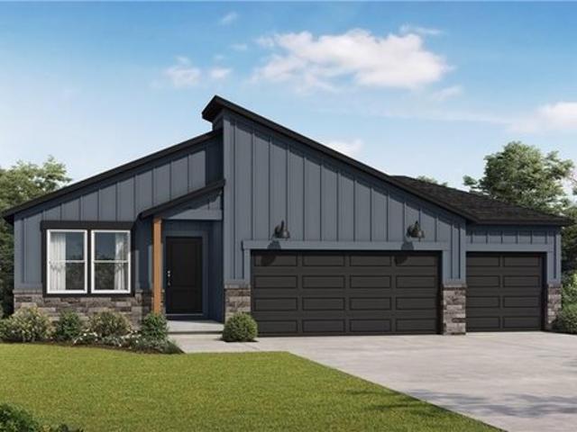 1525 Portsmouth Ln, Raymore, MO 64083