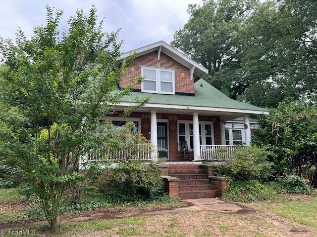 1525 Rankin Rd, Greensboro, NC 27405