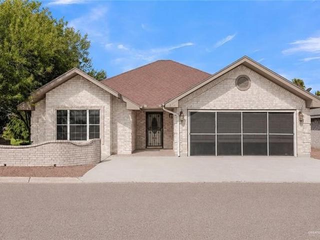 1525 River Bend Dr, Mission, TX 78572
