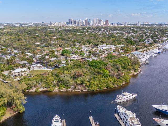 1525 SW 18th Ter, Fort Lauderdale, FL 33312 | MLS #F10549