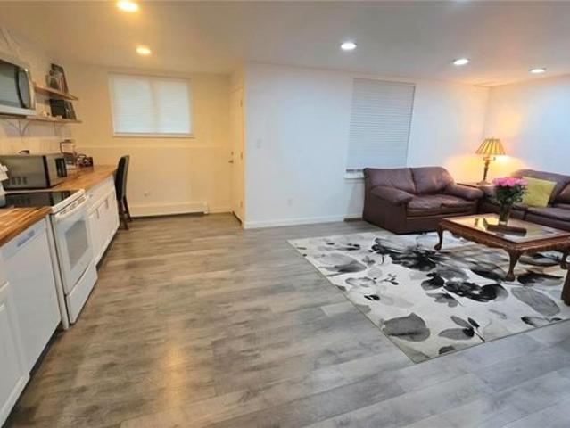 1525 S Holly St Apt 104, Denver, CO 80222