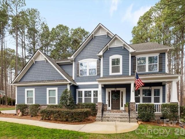 1525 Springfield Dr, Waxhaw, NC 28173