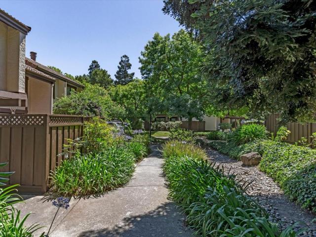 1525 Tyler Park Way