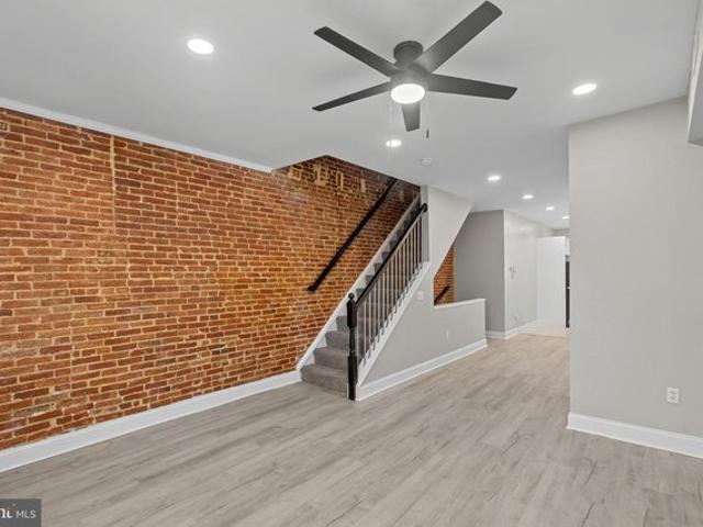 1525 W Pratt St, Baltimore, MD 21223