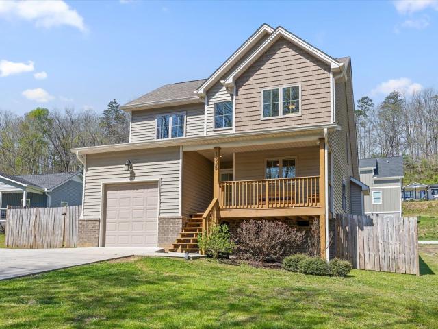 1525 Westside Drive NW