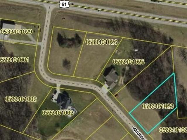 1525 Wildlife Dr, Blue Grass, IA 52726