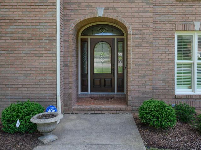 1525 Wingfield Court