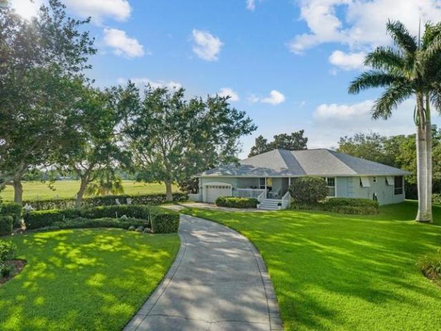 1525 43rd Ave Dr W, Palmetto, FL 34221