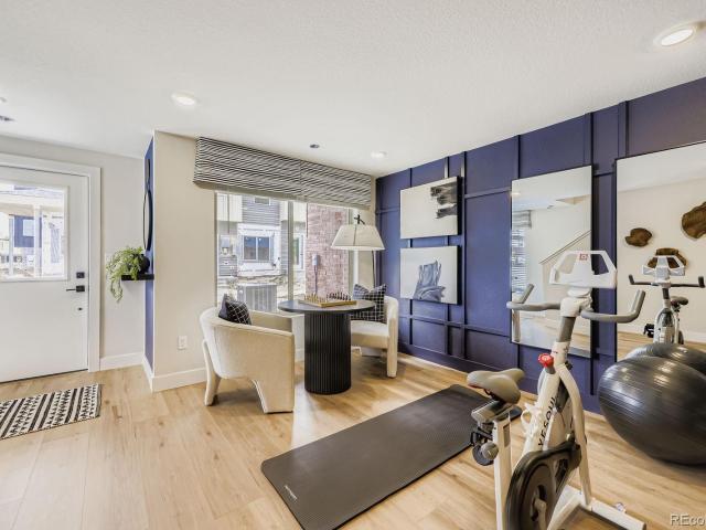 15264 W 68th Place