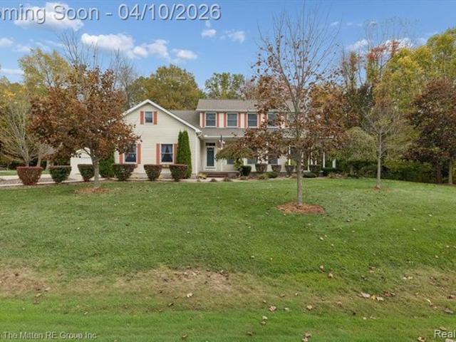 15265 Hannan Rd, Romulus, MI 48174