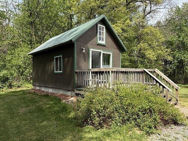 15266 W Taylor Rd, Taylor, WI 54659