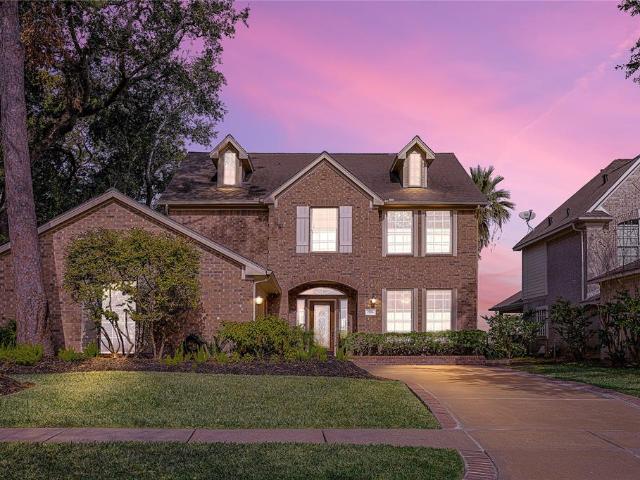 1526 Mija Lane