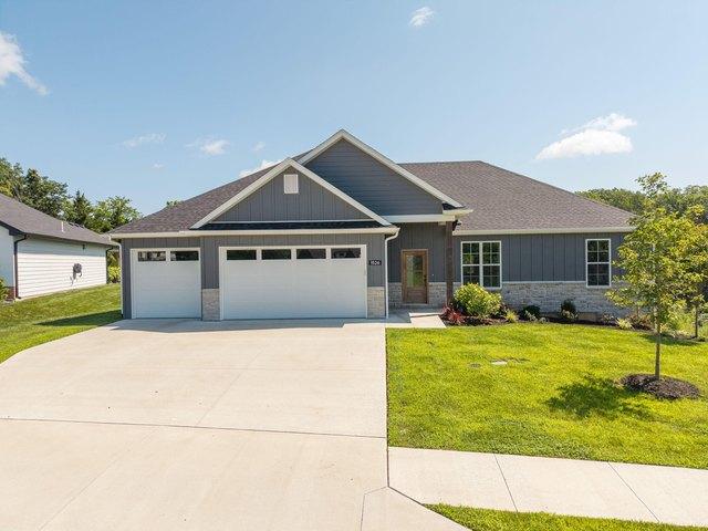 1526 N Corbet Dr, Columbia, MO 65202