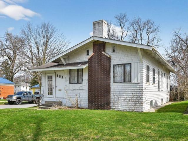 1526 N Olive St, South Bend, IN 46628