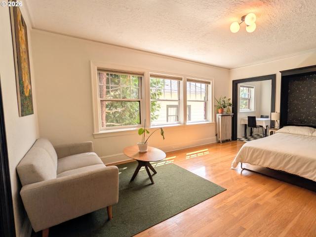 1526 NE 24TH AVE # 205