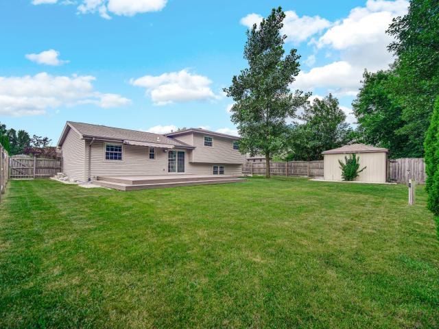 1526 Clover Lane