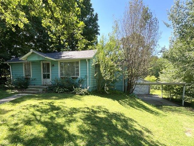 1526 Freeman Rd, Spencer, IN 47460