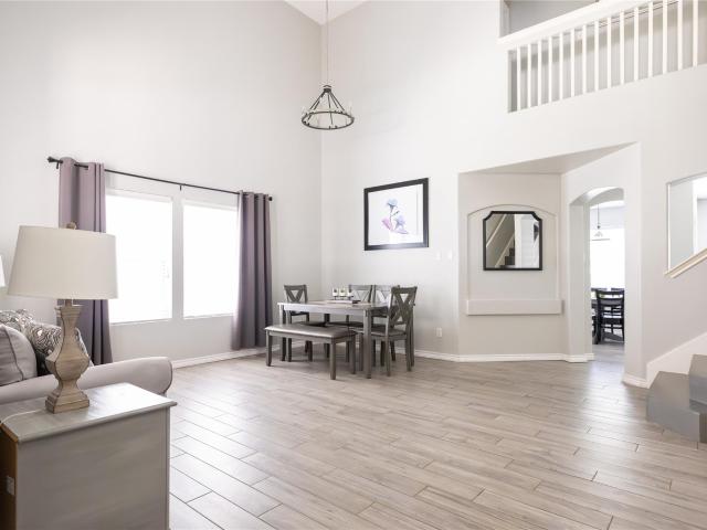 1526 Lorson Loop