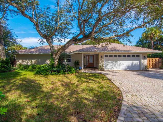 1526 Pelican Ln, Vero Beach, FL 32963 | MLS #250514