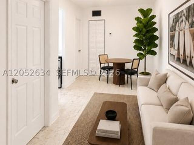 1526 Pennsylvania Ave Unit 18, Miami Beach, FL 33139