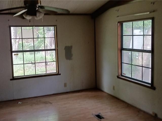 1526 Roadside Drive