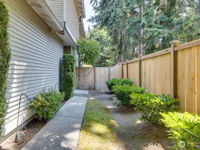 1526 Street SW # 14