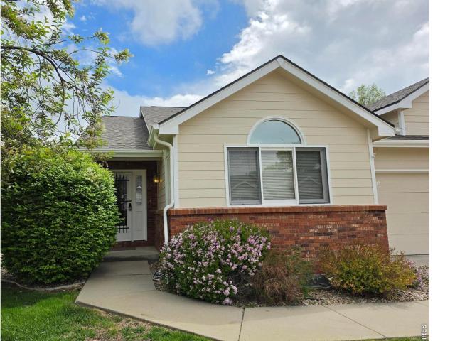 1526 Tulip Court
