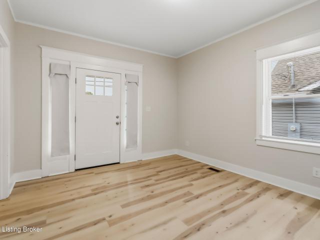 1526 Taylor Ave