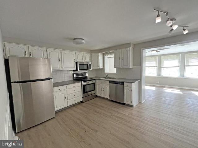1526 Telegraph Road