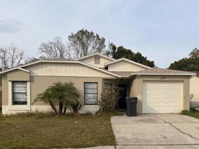 1526 Thistledown Dr, Brandon, FL 33510