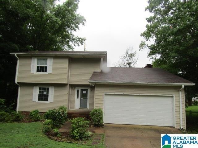 1526 Valley Brook Dr SW, Jacksonville, AL 36265