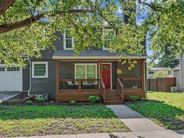 1526 Vermont St, Lawrence, KS 66044
