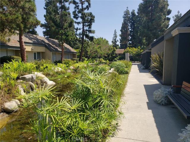 1526 84 Brookhollow