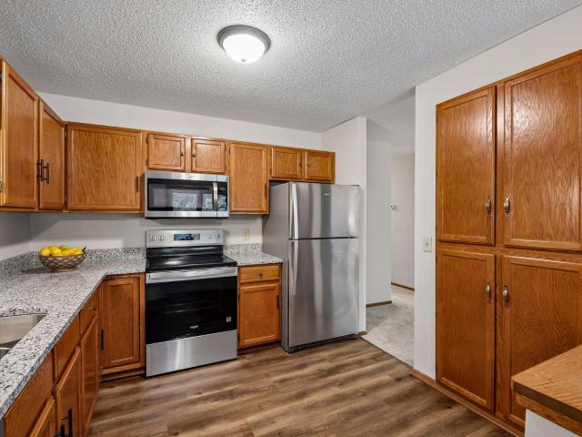 15275 Lesley Lane