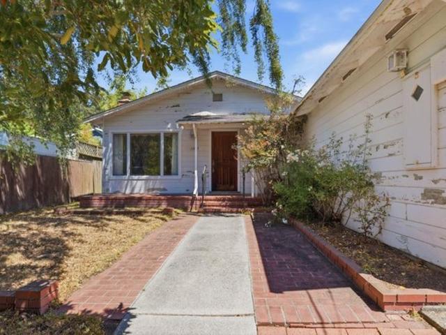 1527 Madeira Dr, Pacifica, CA 94044