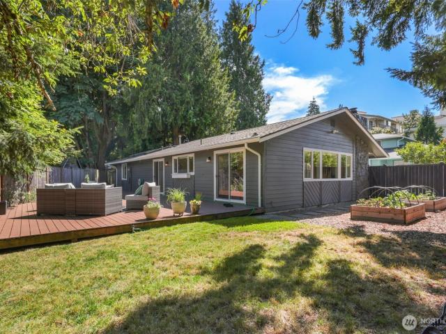 1527 NE 123rd Street