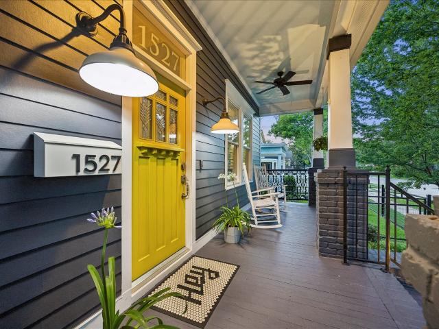 1527 Oxford Street