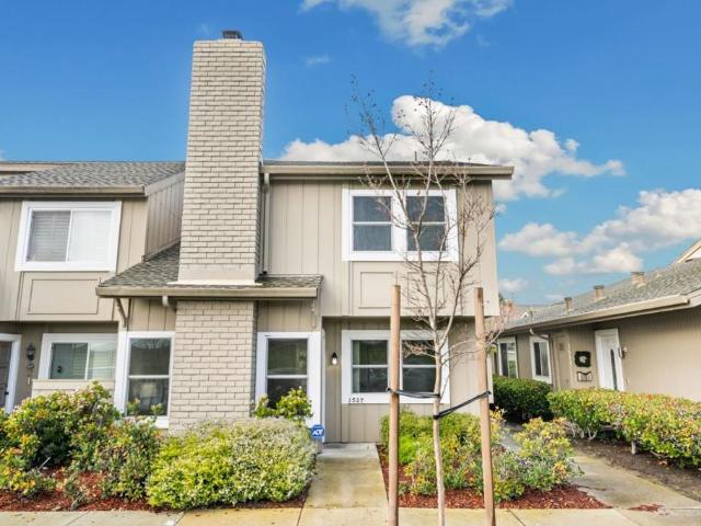 1527 Beach Park Boulevard
