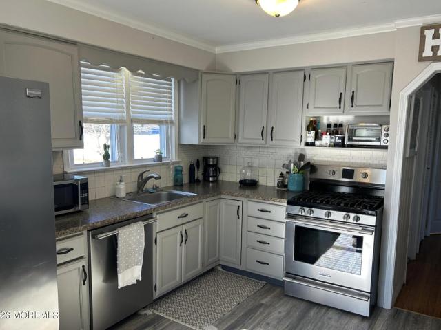 1527 Beaver Dam Road