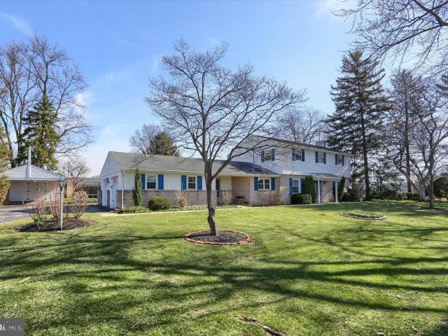 1527 Fisher Road